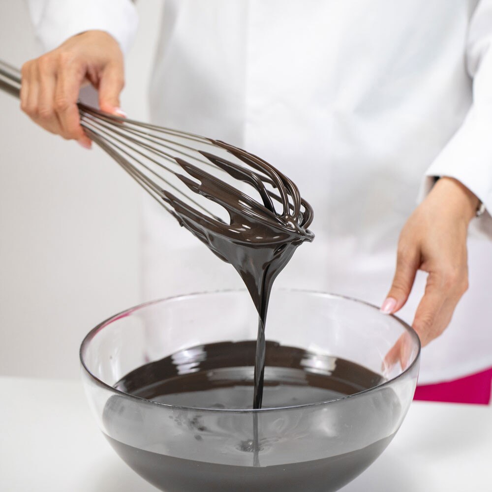 Callebaut Extra Bitter Dark 70-30-38 - Chocolate Callets (70.5% Cocoa ...